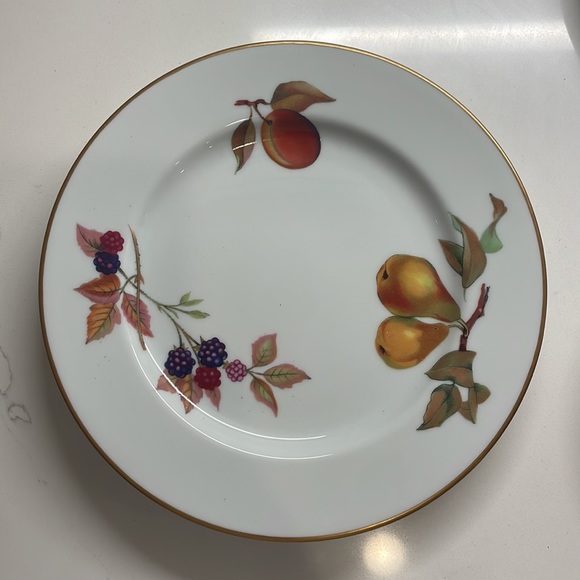 Royal Worcester | Dining | New Royal Worcester Evesham Plates Luncheon ...